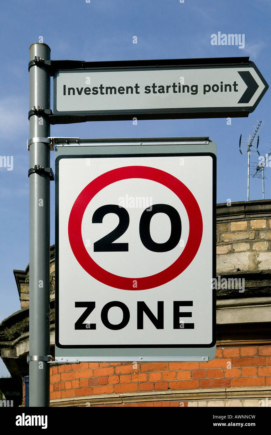 Financial sign Stock Photo - Alamy