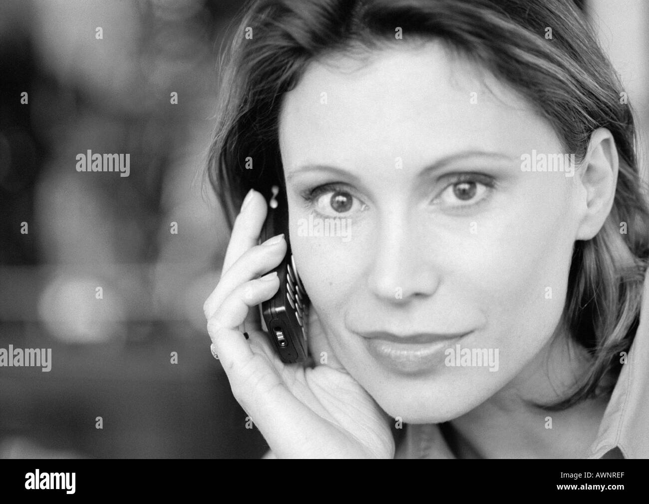 Using cameras Black and White Stock Photos & Images - Alamy