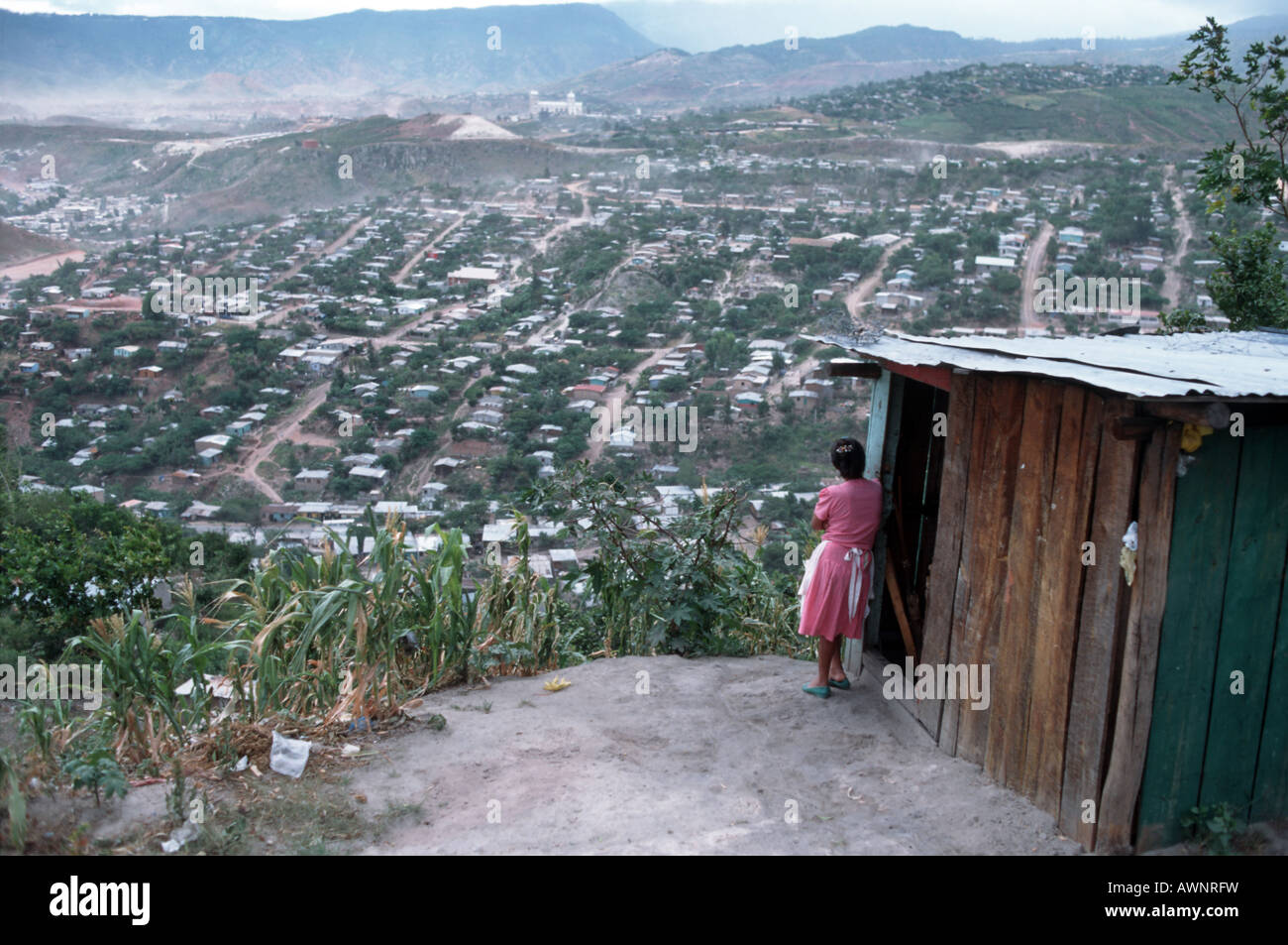 HONDURAS FAMILY LIVING IN A SHACK IN THE SHANTY TOWNS TEGUCIGALPA Photo ...