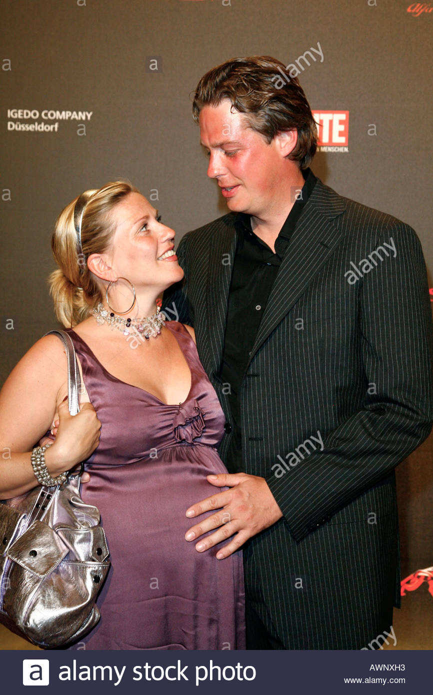 Aleksandra Bechtel und ihr Freund Pierre Besson Stock Photo, Royalty ...