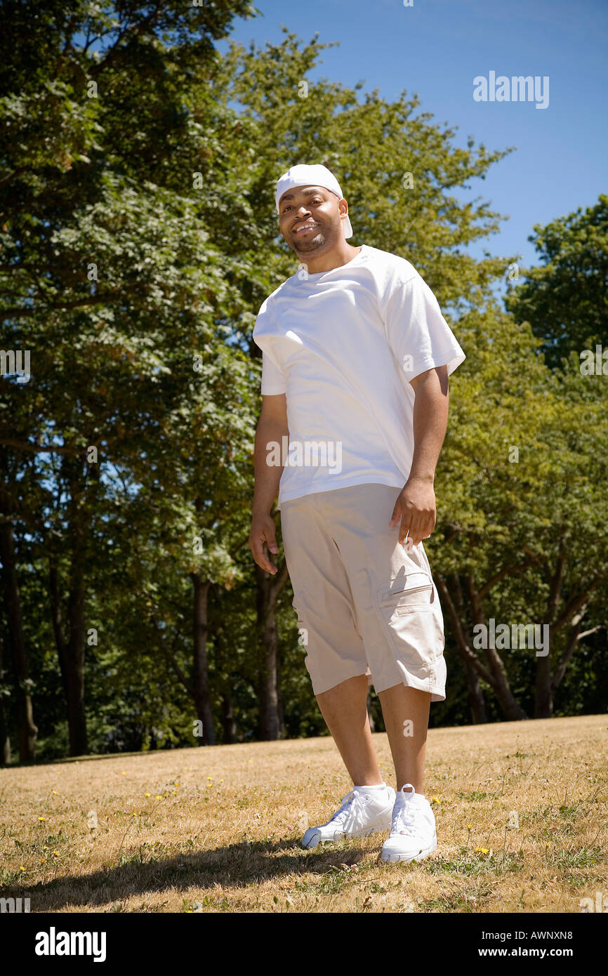 Standing man only hi-res stock photography and images - Alamy