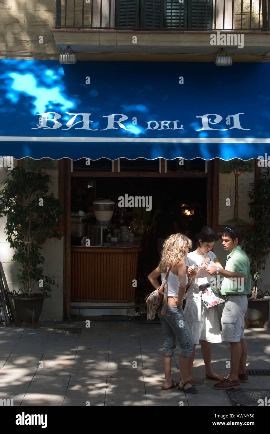 Barcelona bar pi hi-res stock photography and images - Alamy