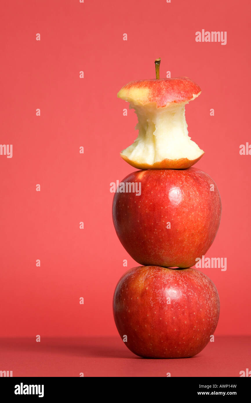 Apple half eaten apple hi-res stock photography and images - Alamy