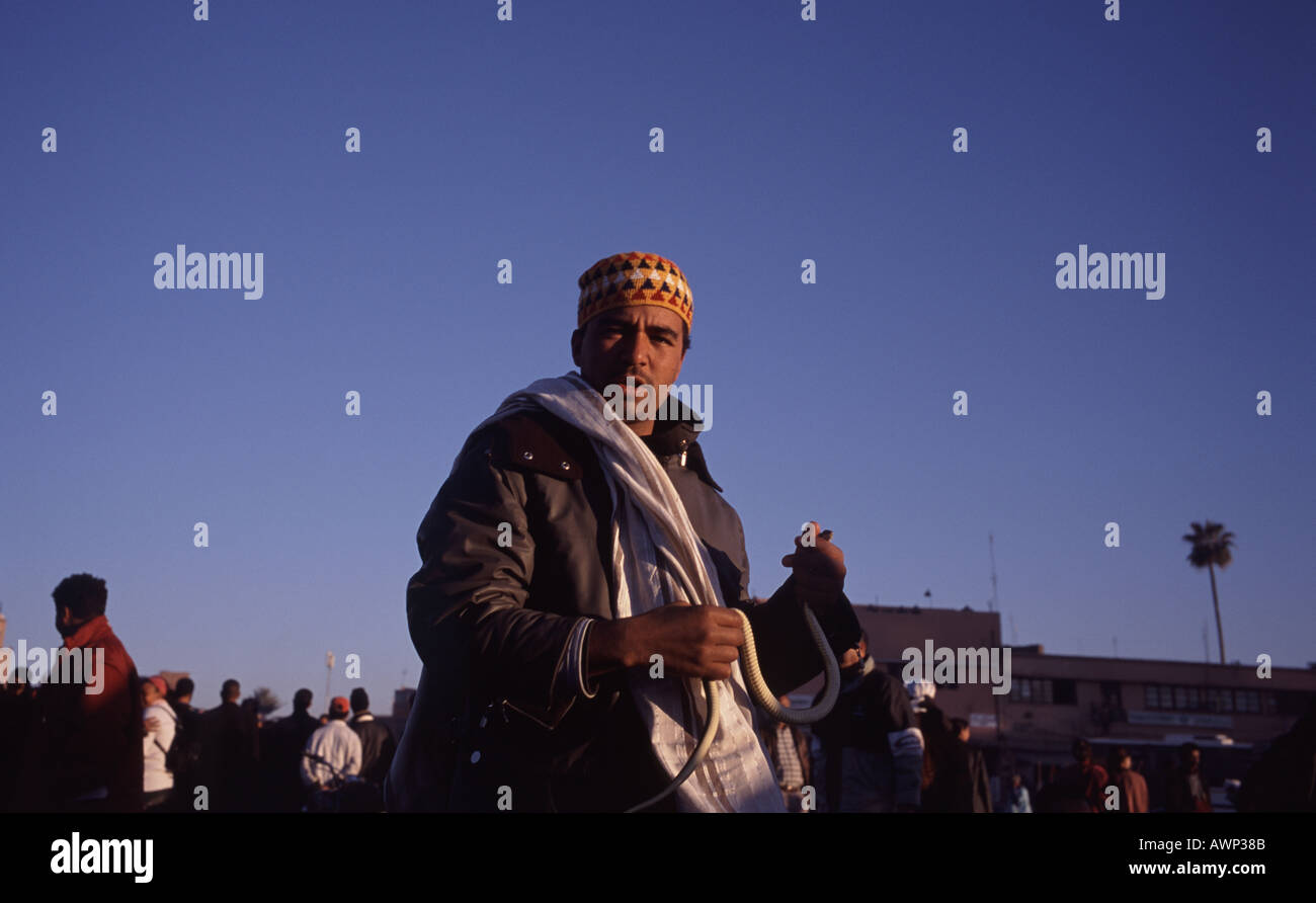 Square of the dead marrakesh hi-res stock photography and images - Alamy