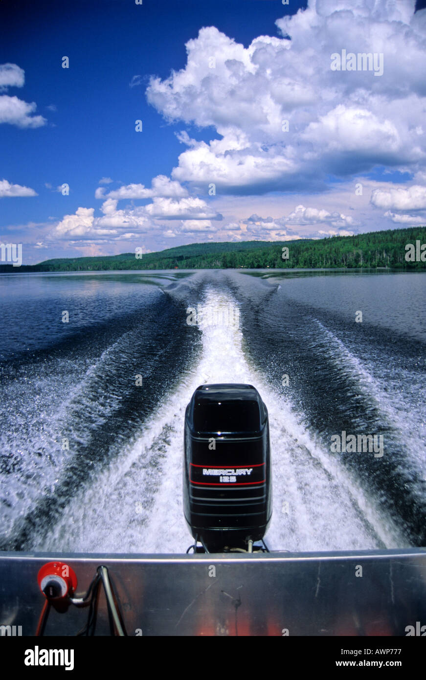 Outboard on back of boat hi-res stock photography and images - Alamy