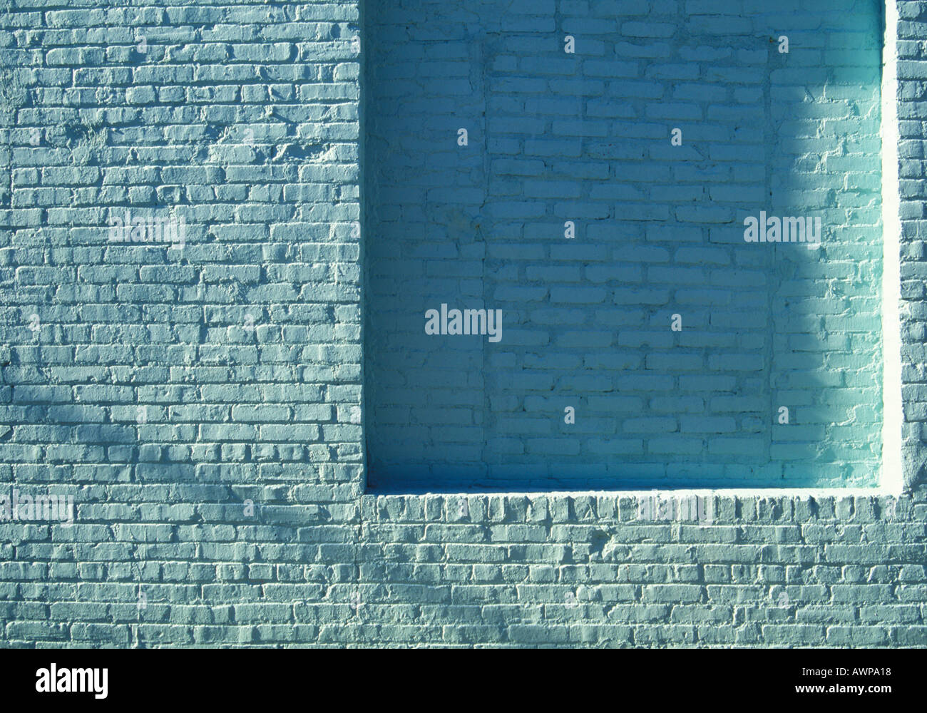 Light blue brick wall hi-res stock photography and images - Alamy