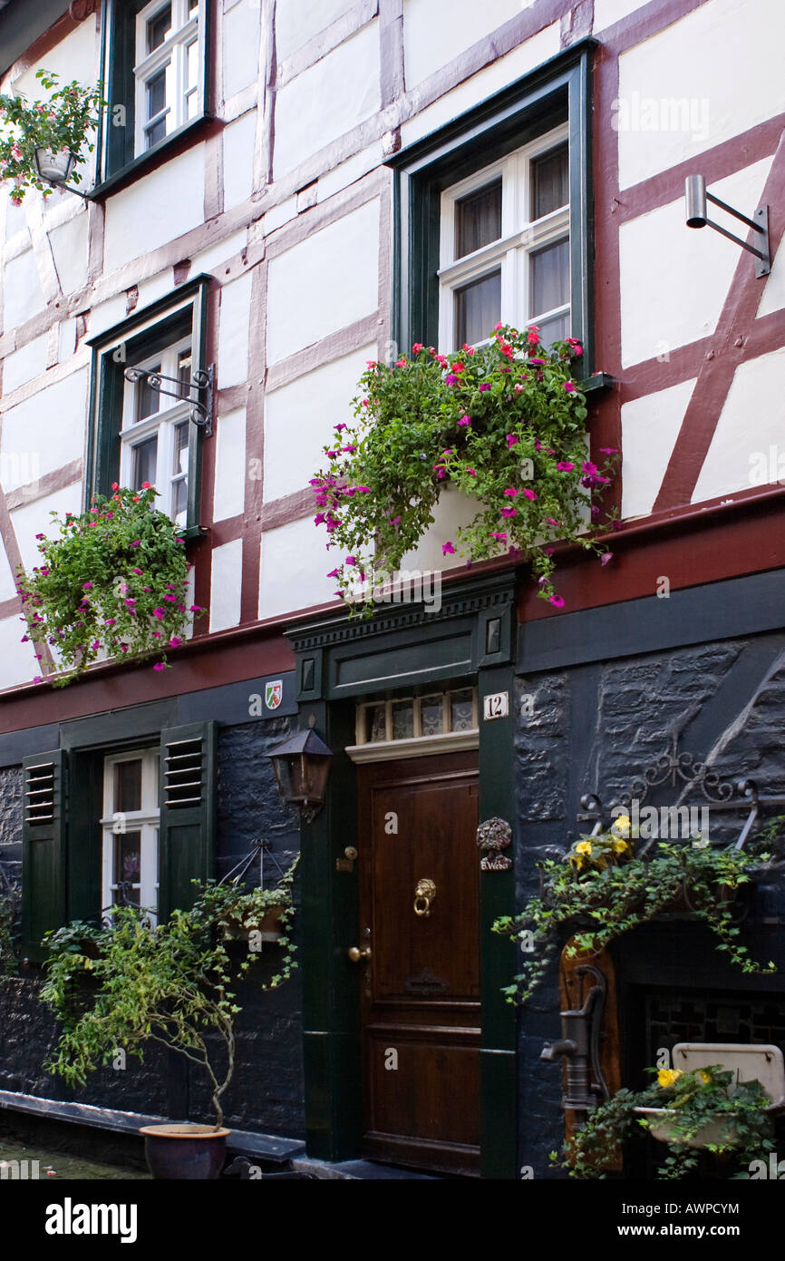Wooden door of a Fachwerk house, protected landmark, Monschau an der ...