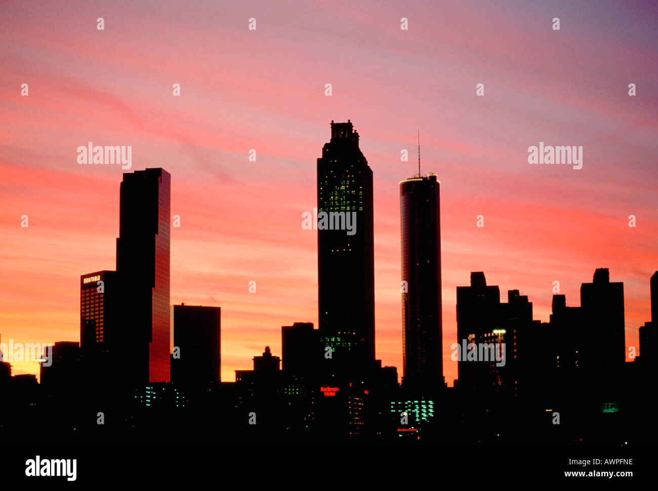 Skyline usa 1990 hi-res stock photography and images - Alamy