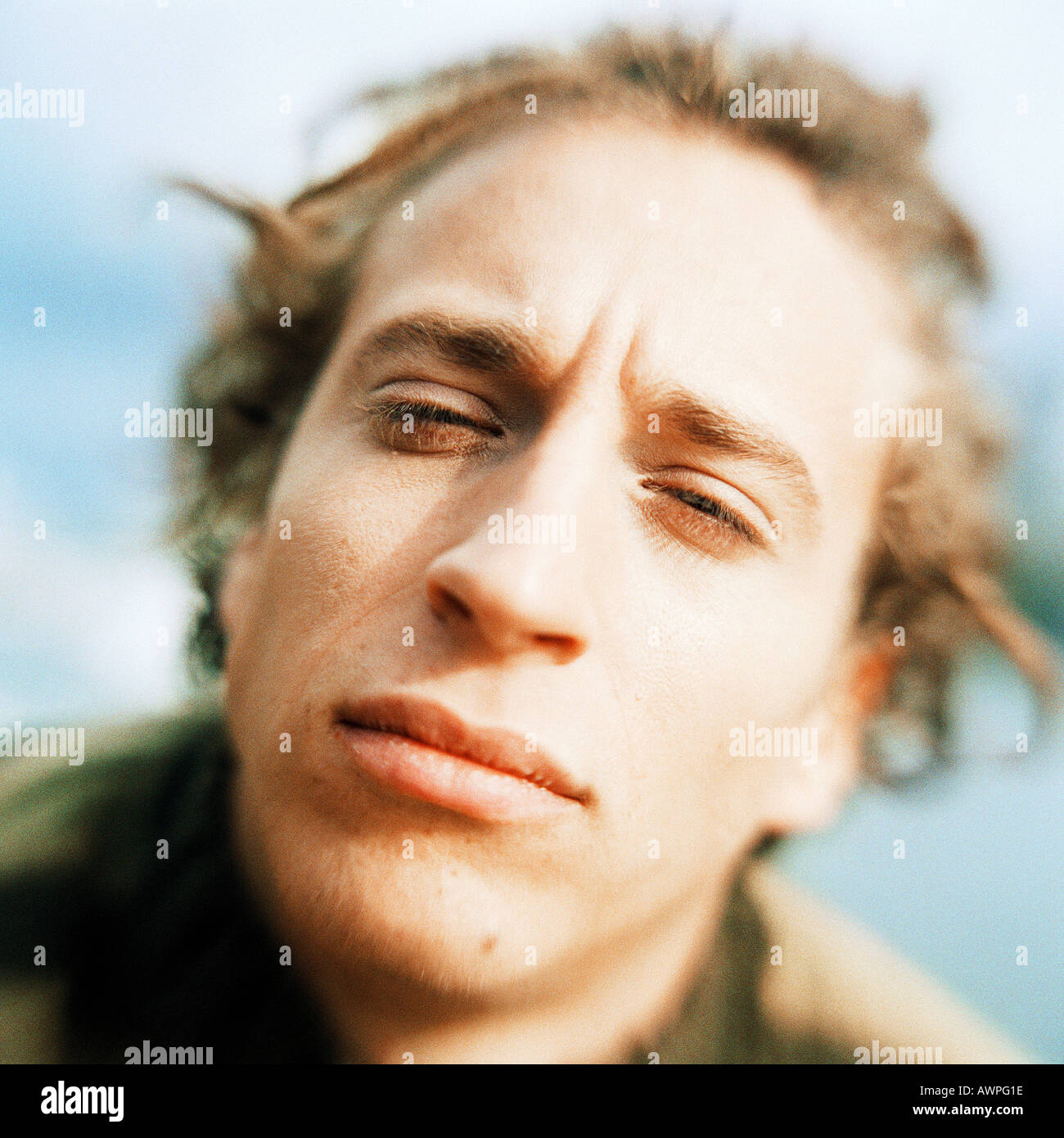 Man with messed up face hi-res stock photography and images - Alamy