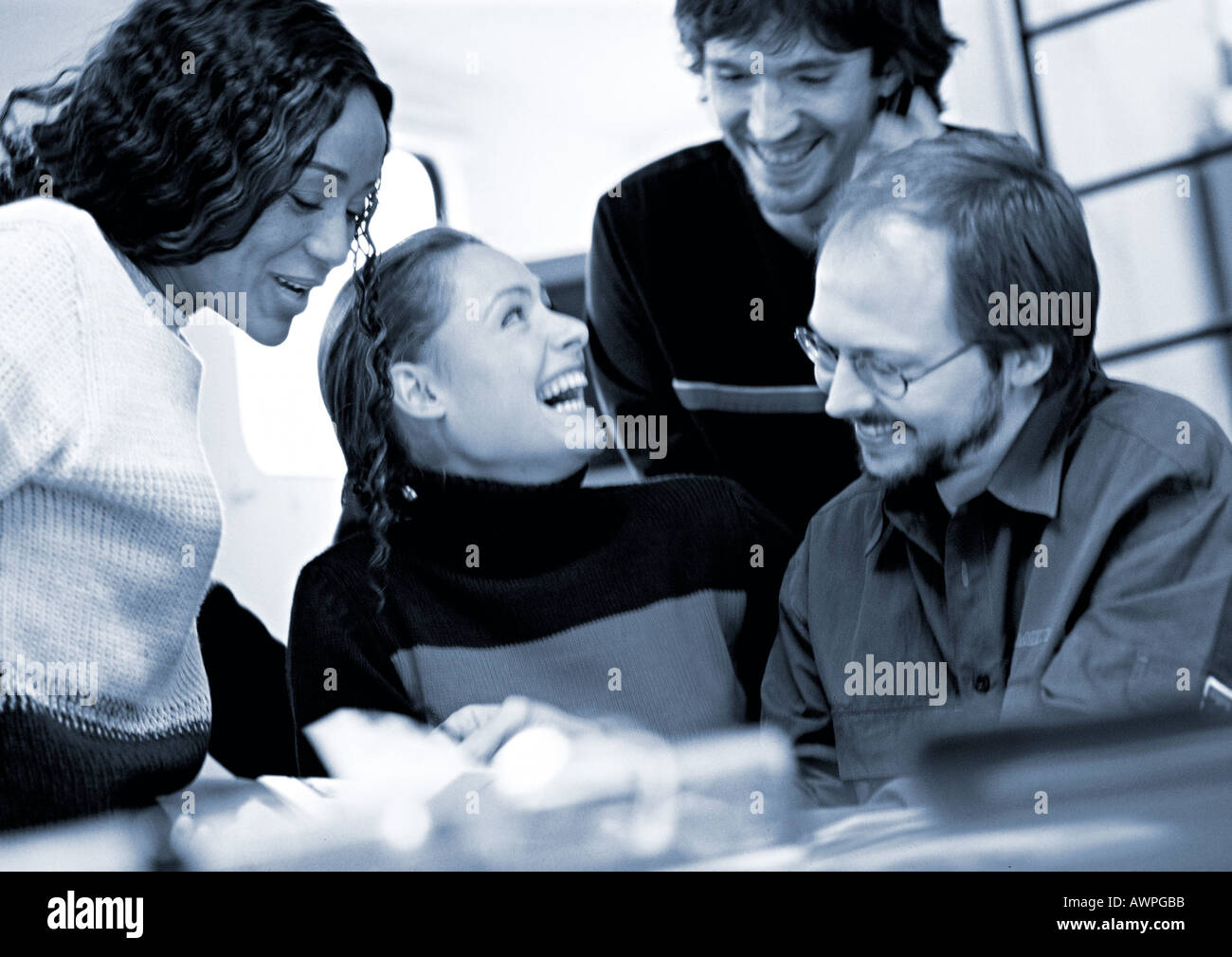 Group of people smiling Stock Photo - Alamy