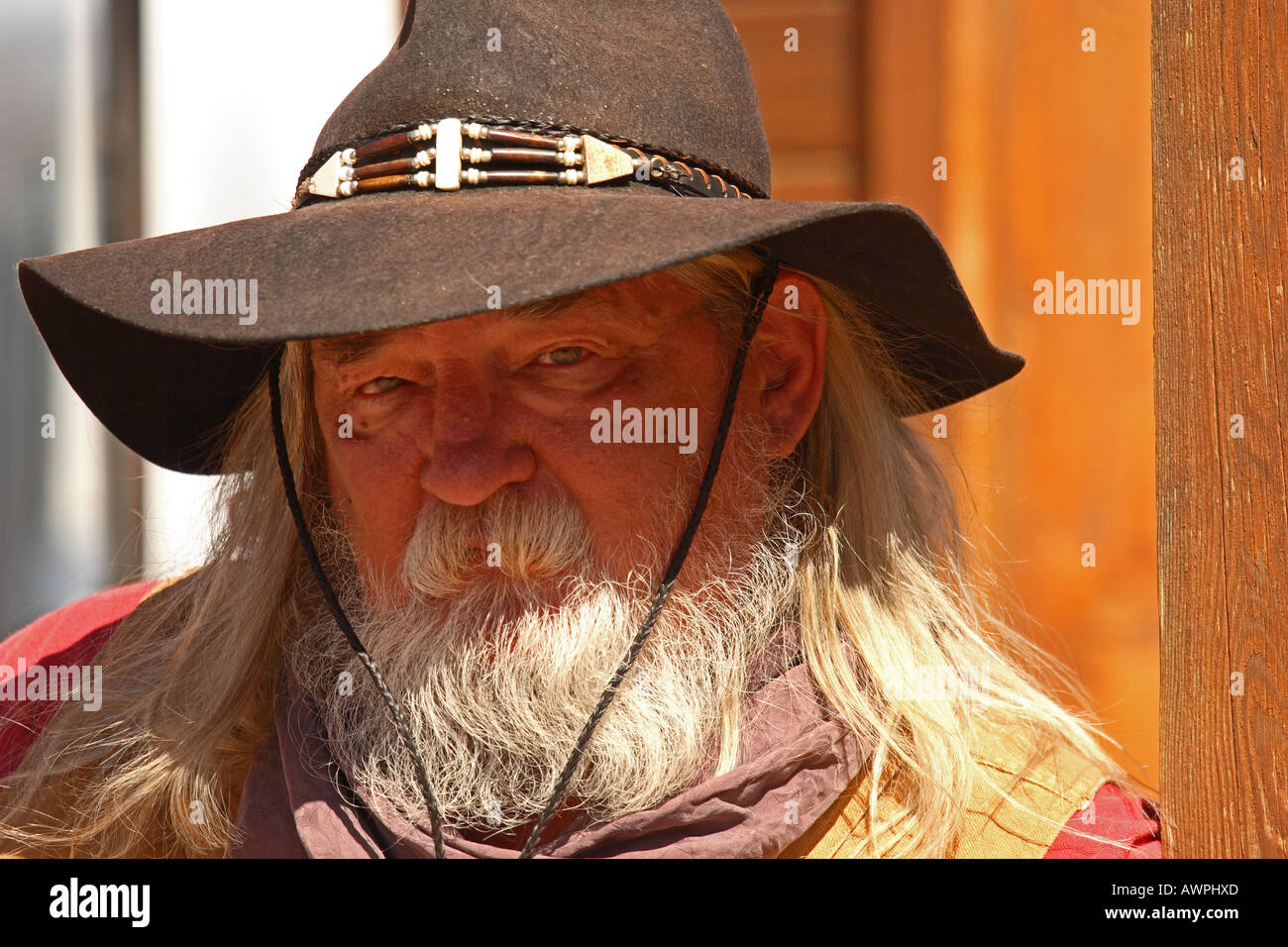 Cowboy train hi-res stock photography and images - Alamy