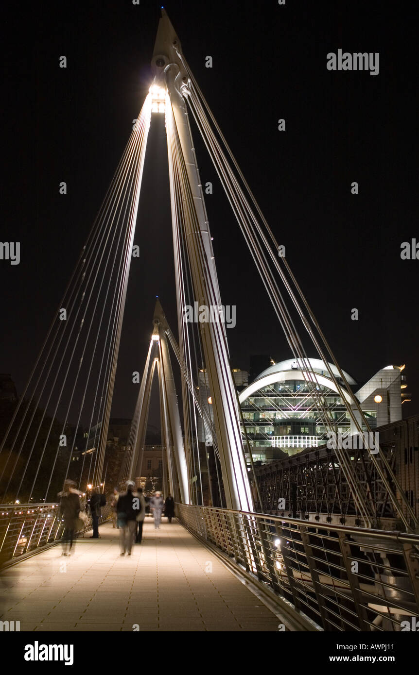 Hungerford Bridge - London Stock Photo - Alamy