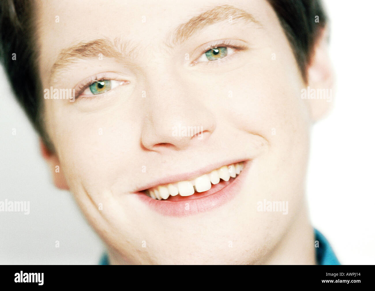 Teenage boy smiling, close-up Stock Photo - Alamy