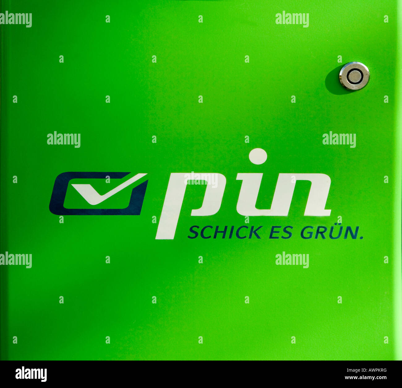 Shipping company logo hi-res stock photography and images - Alamy