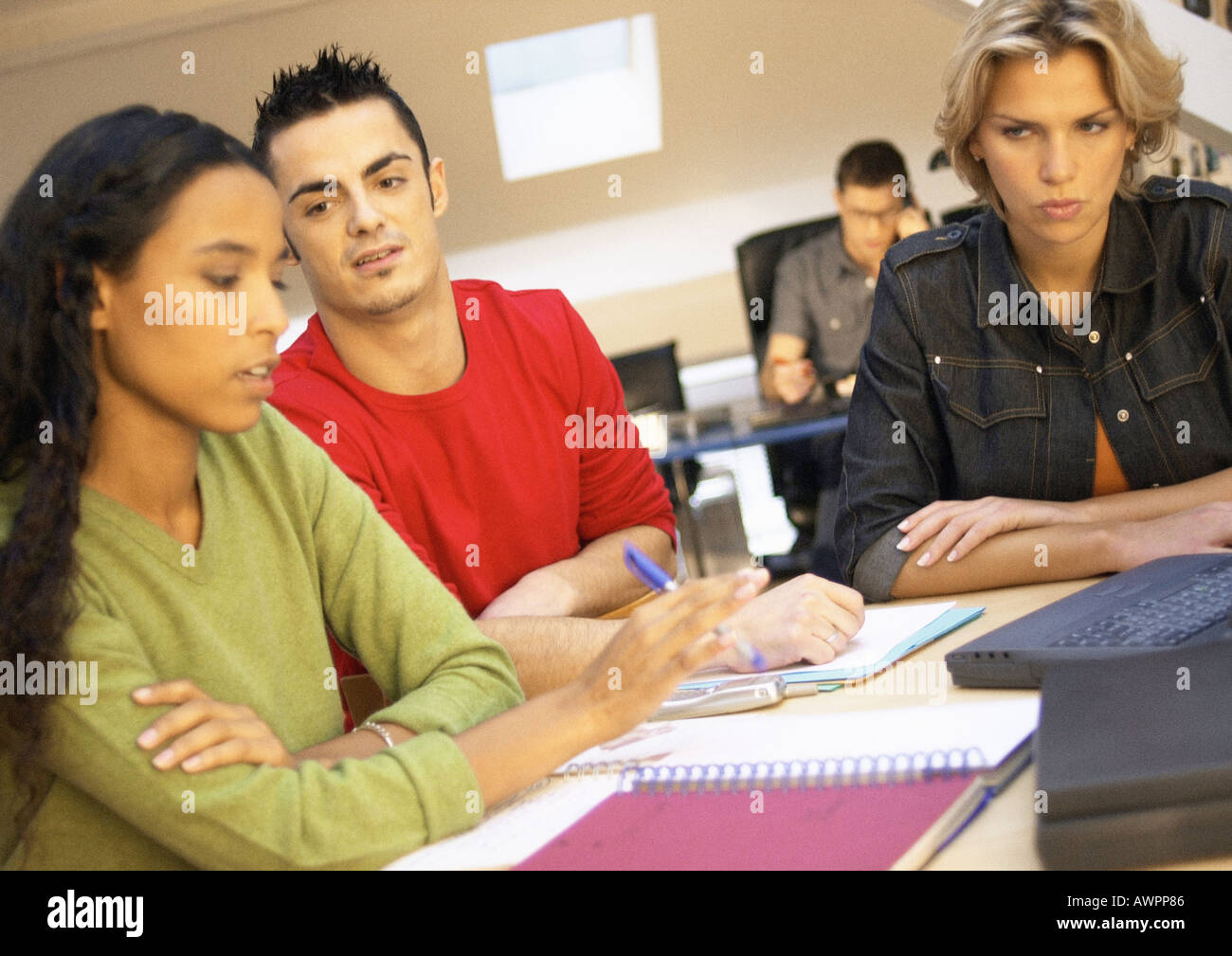 Man woman co workers stressed hi-res stock photography and images - Alamy