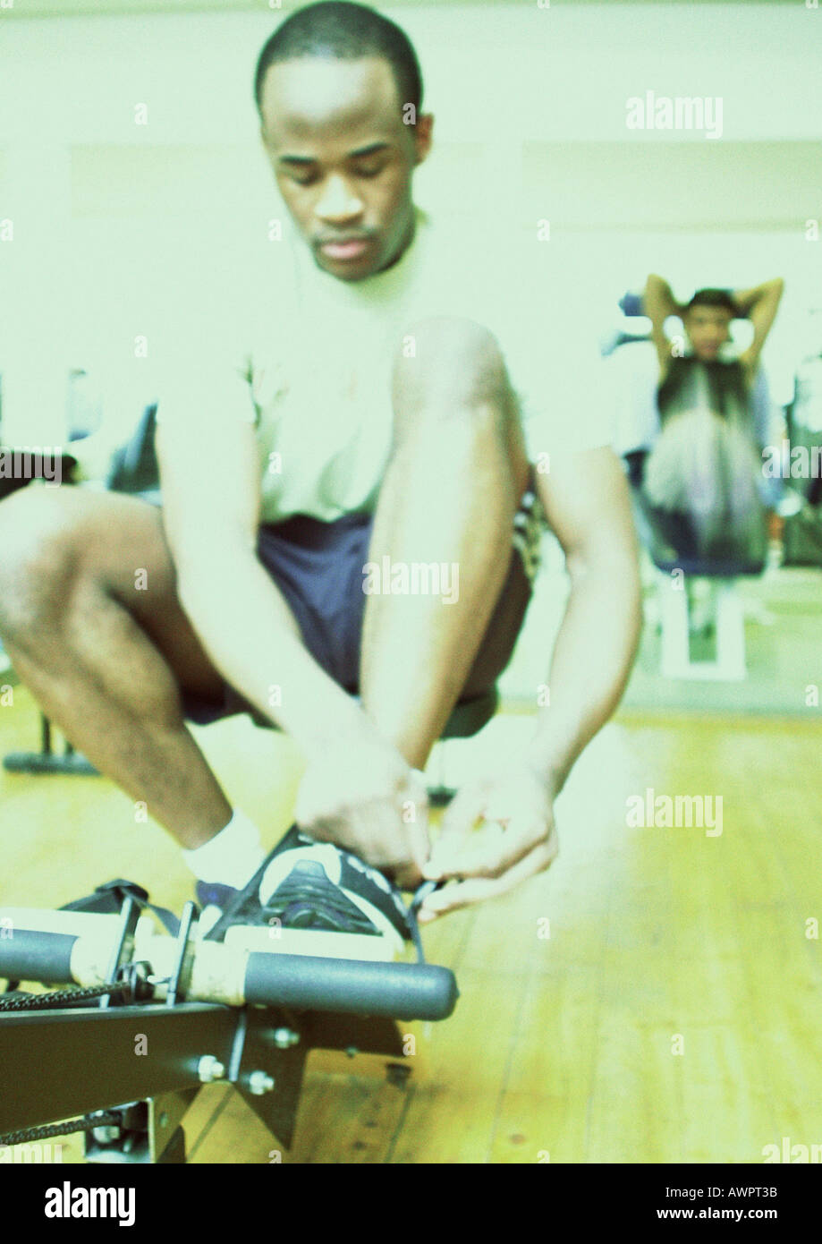 Tying machine hi-res stock photography and images - Alamy