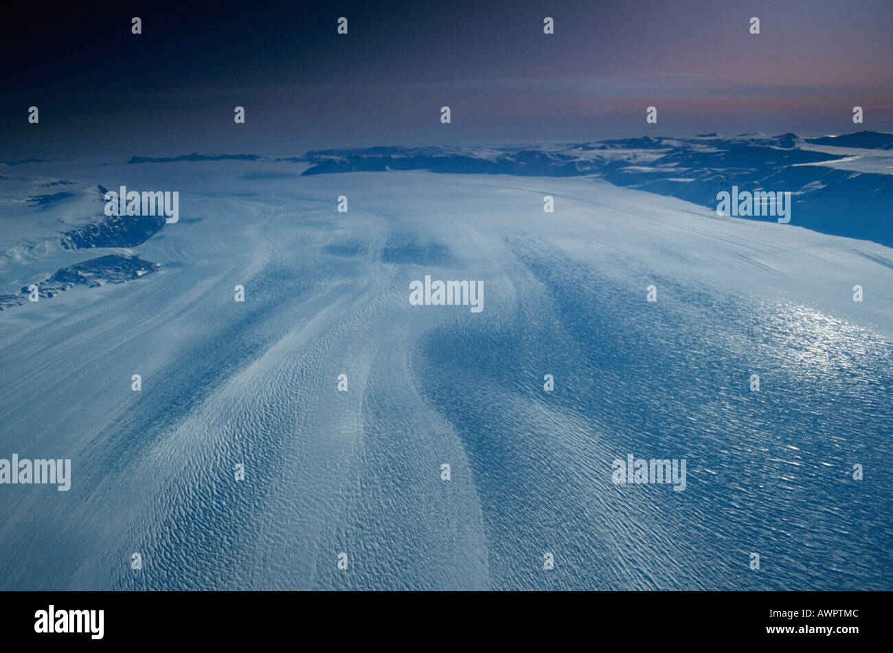 Beardmore glacier hi-res stock photography and images - Alamy