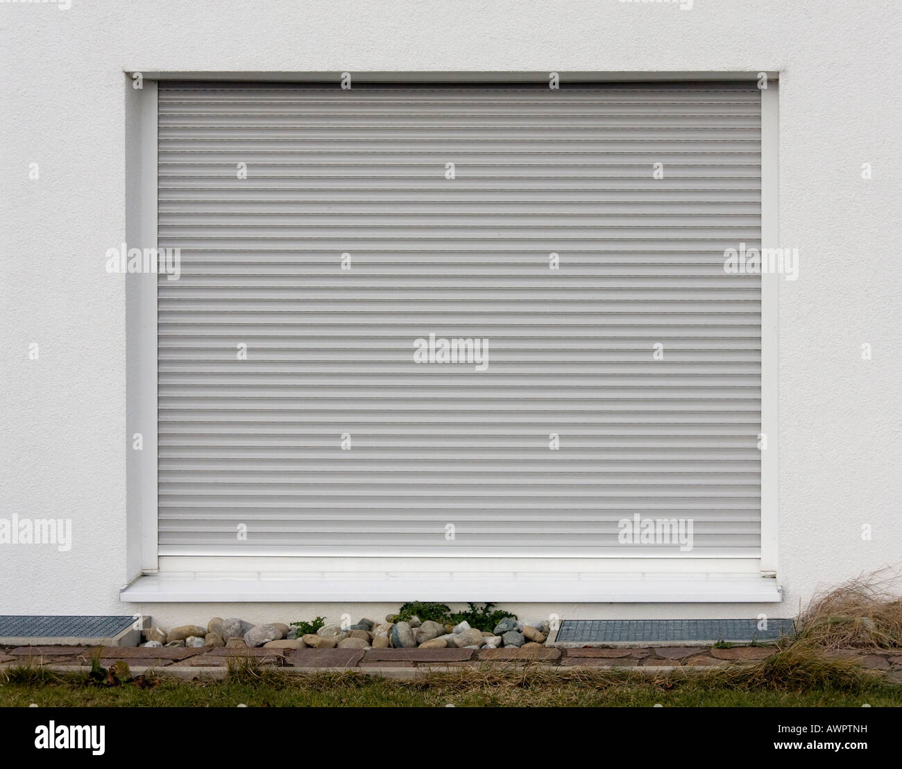 Rolladen hi-res stock photography and images - Alamy