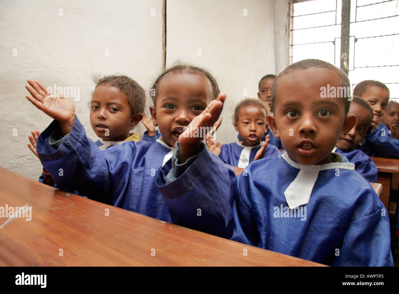 Ethiopia schools education children hi-res stock photography and images - Alamy