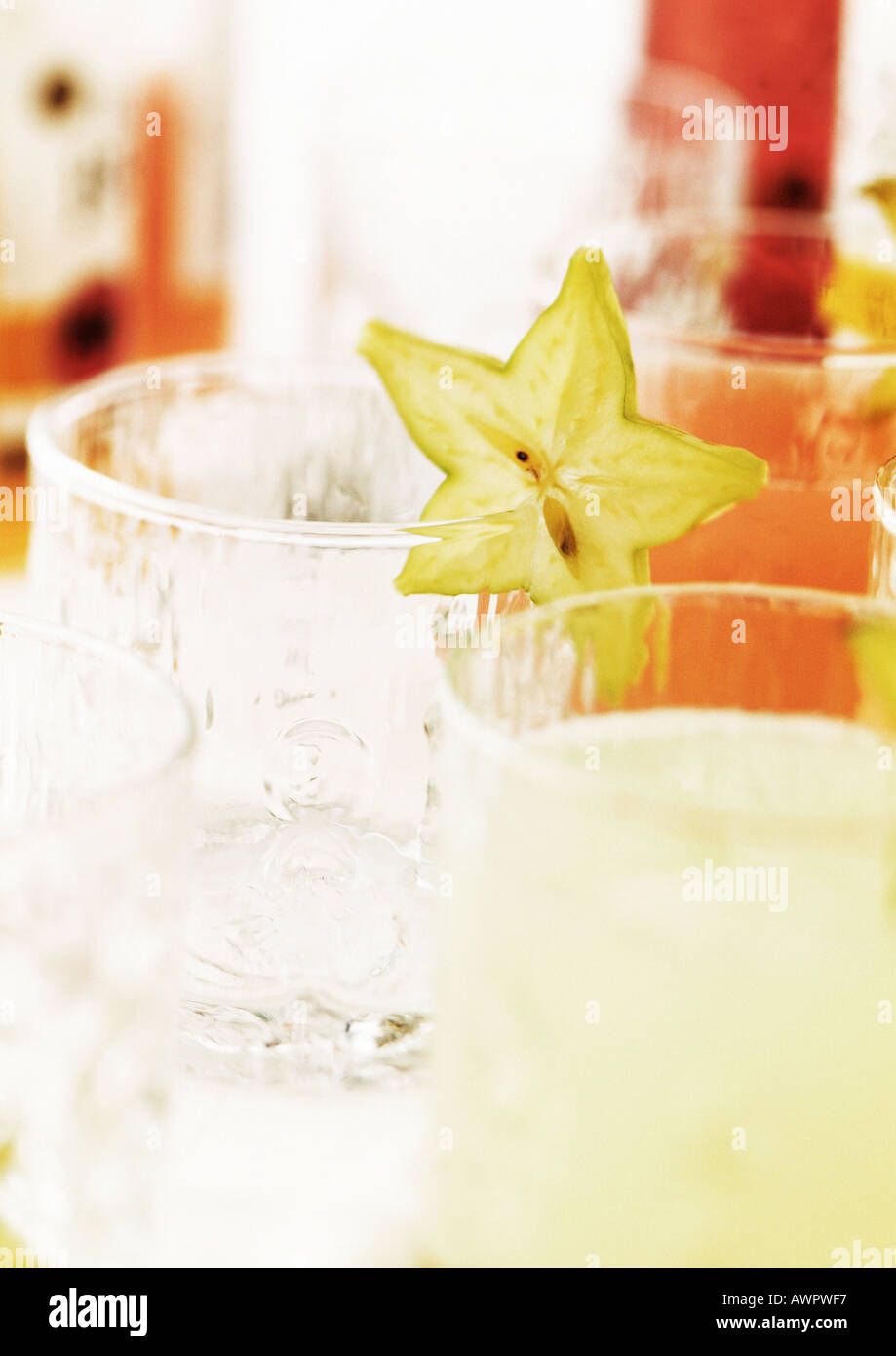 Before dinner cocktails hi-res stock photography and images - Alamy