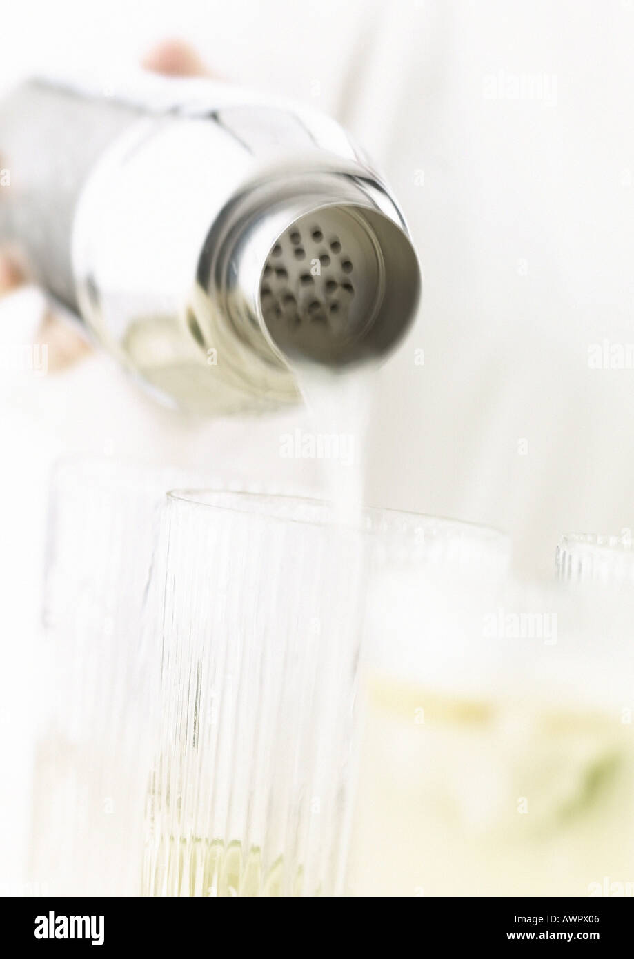 Hand pouring cocktails, close-up Stock Photo - Alamy