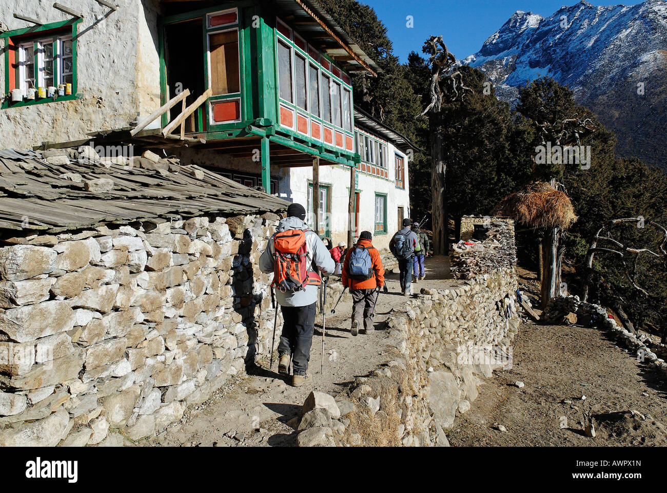 Sherpa People Village Nepal Stock Photos & Sherpa People Village Nepal ...