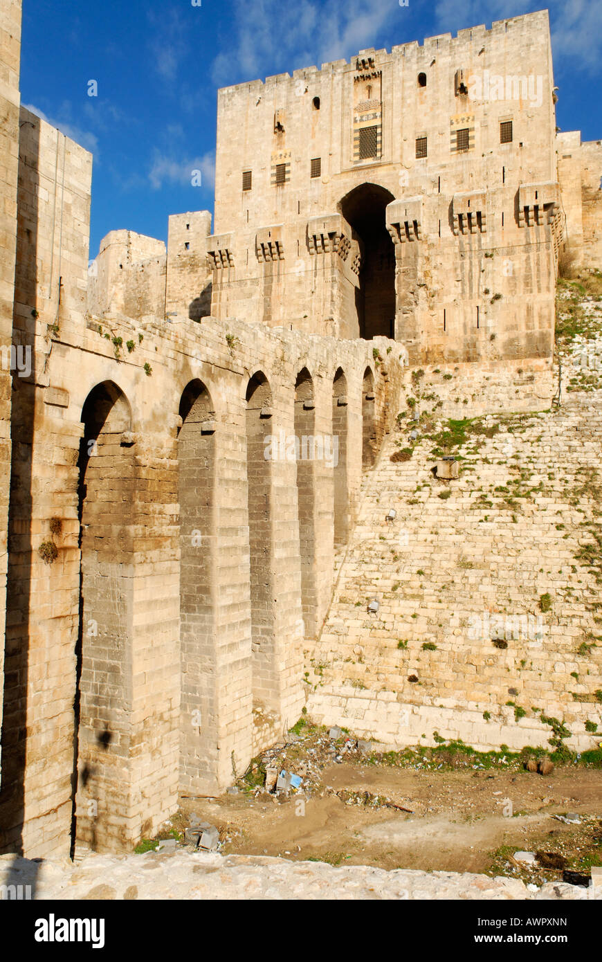Aleppo town city center syria hi-res stock photography and images - Alamy