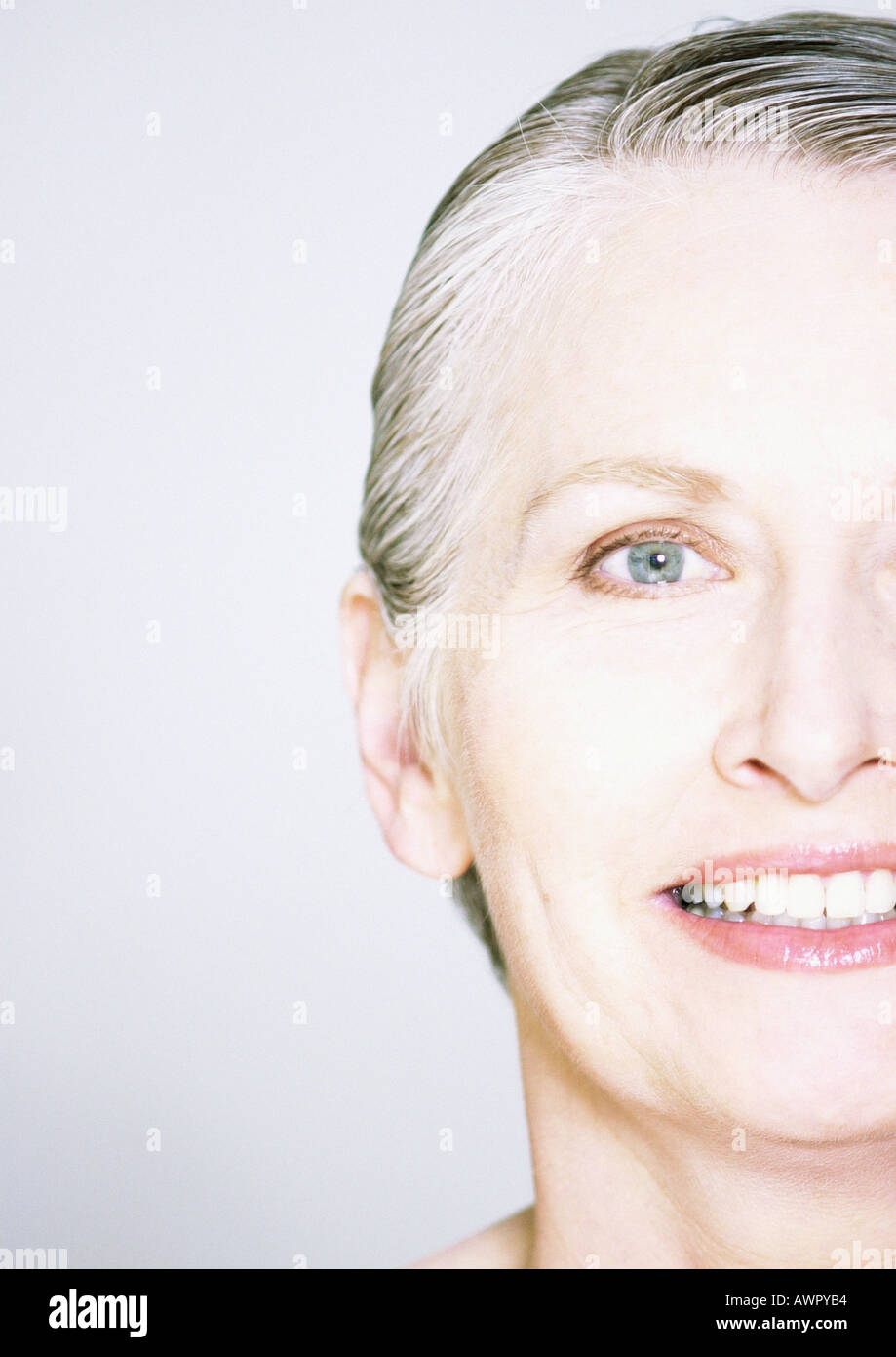 Mature woman face close ups hi-res stock photography and images - Alamy