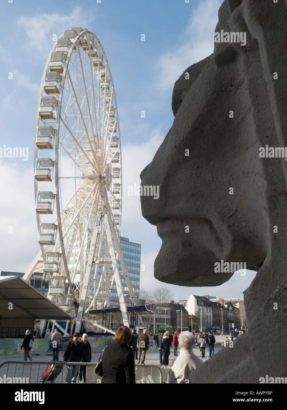 A lion in the Market Square watches over the Nottingham Eye, East ...