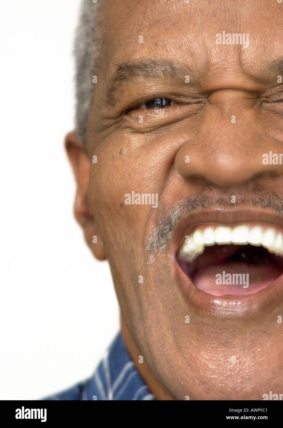 Old man laughing black and white hi-res stock photography and images ...