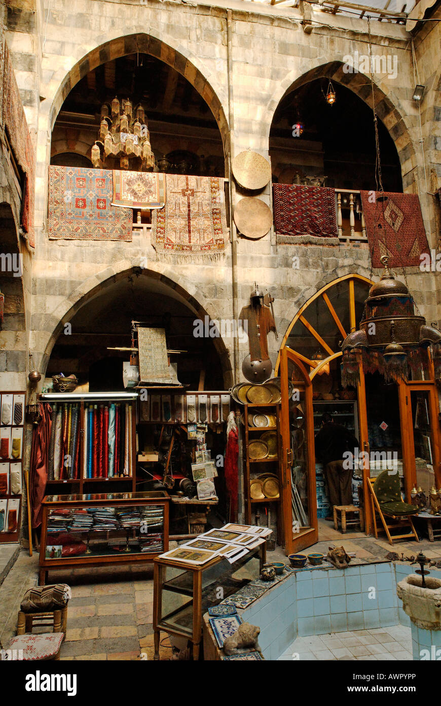 Old damascus bazaar hi-res stock photography and images - Alamy