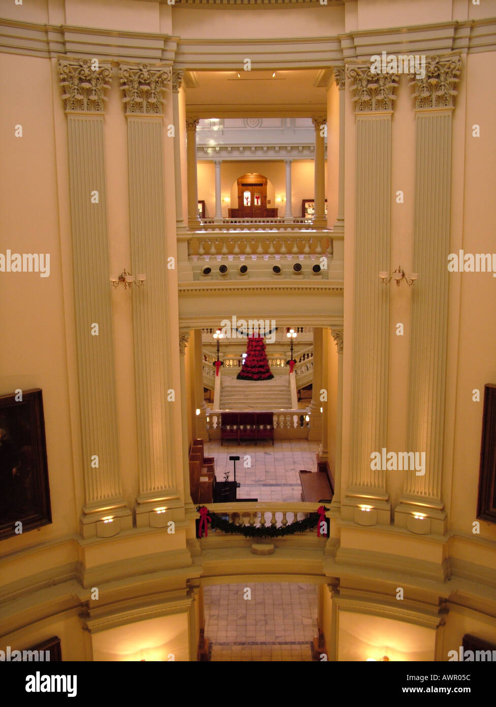 Georgia state capitol inside hi-res stock photography and images - Alamy
