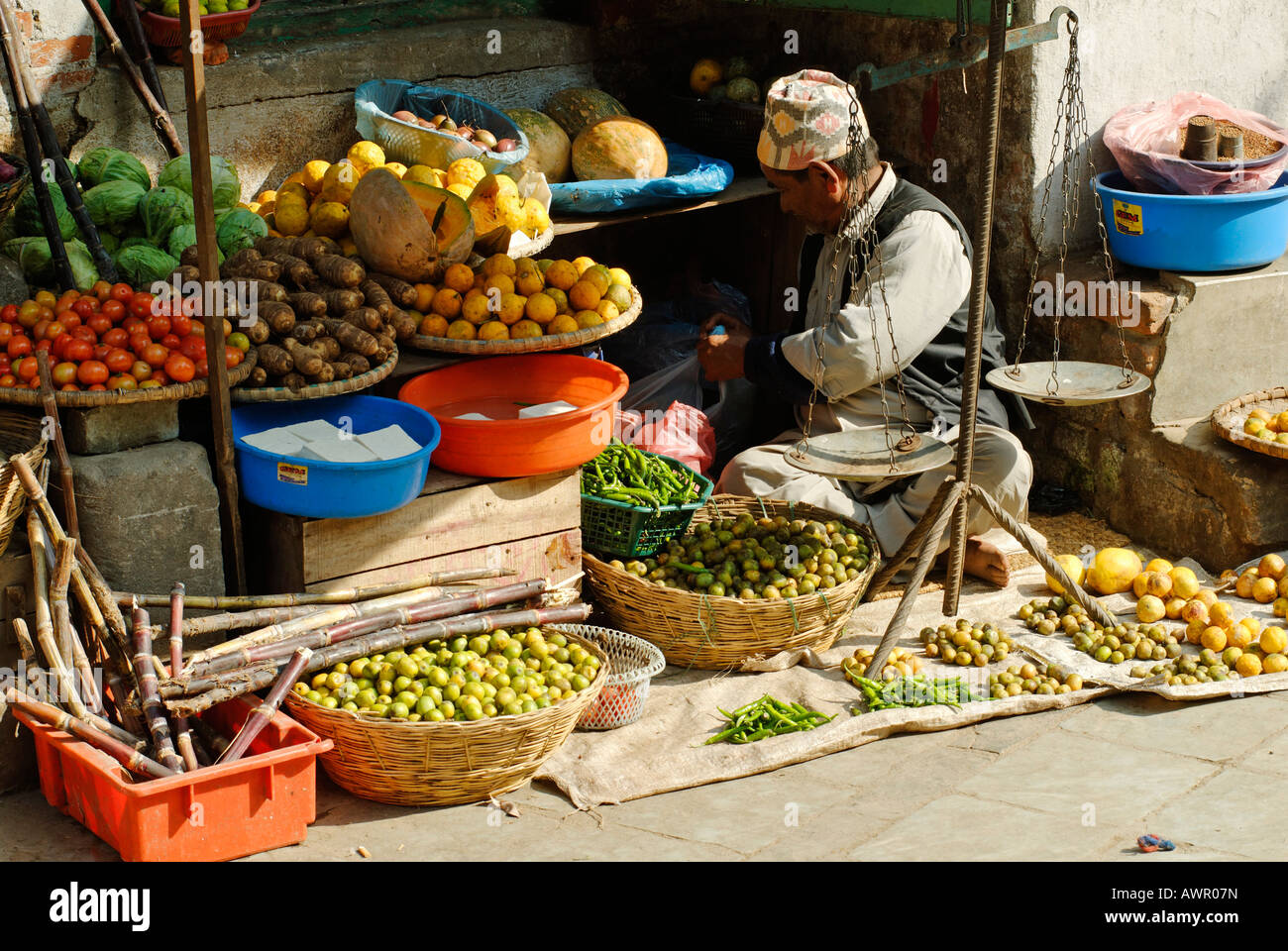 Market food kathmandu nepal hi-res stock photography and images - Alamy