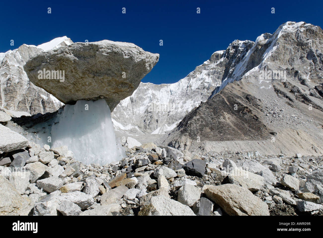 View over Khumbu glacier, Khumbu Himal, Sagarmatha National Park, Nepal ...