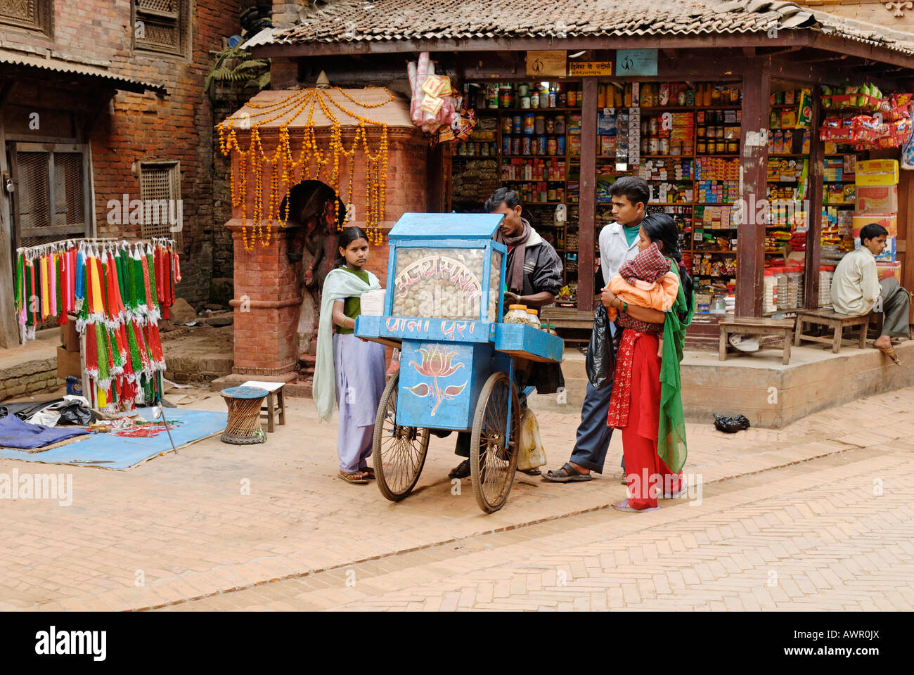 Kathmandu tourism market hi-res stock photography and images - Alamy