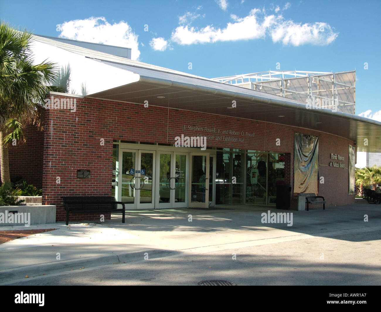 Florida museum of natural history hi-res stock photography and images ...