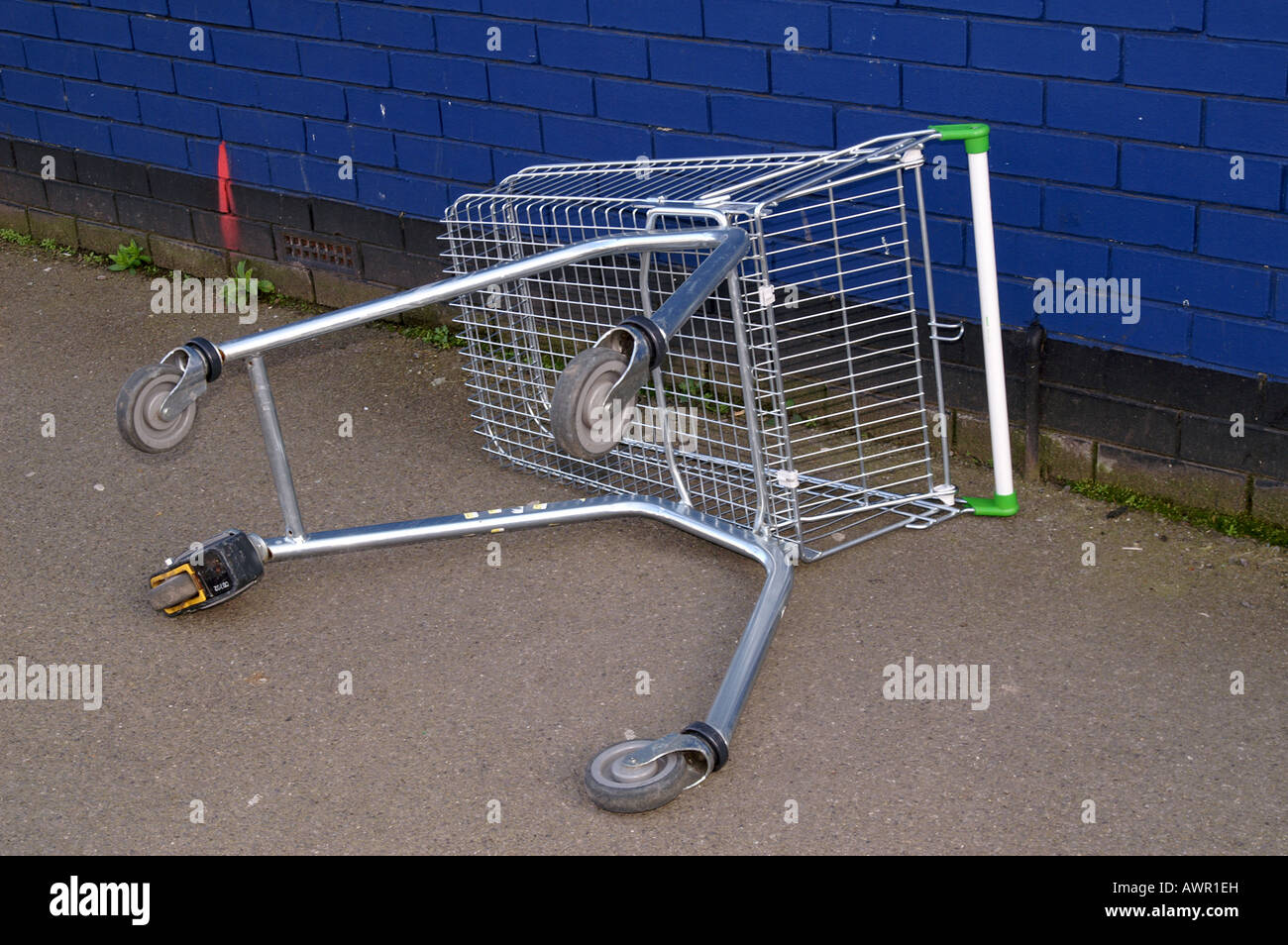 Fallen over trolley hi-res stock photography and images - Alamy