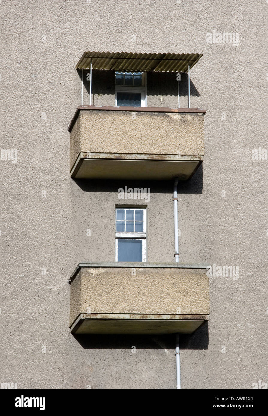 Monotonous house facade hi-res stock photography and images - Alamy
