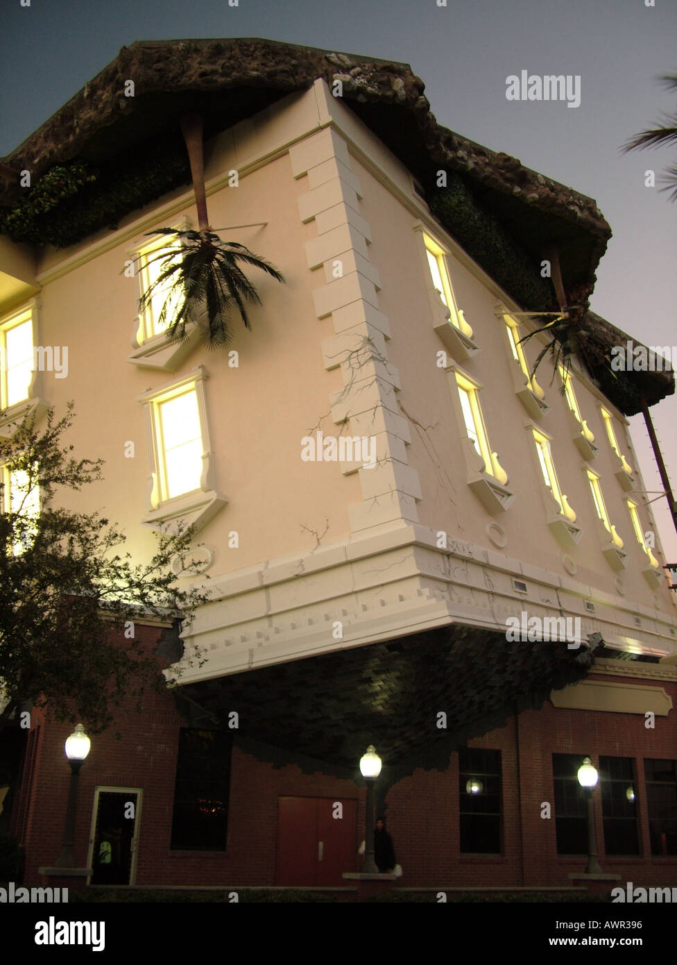 Pointe orlando hi-res stock photography and images - Alamy