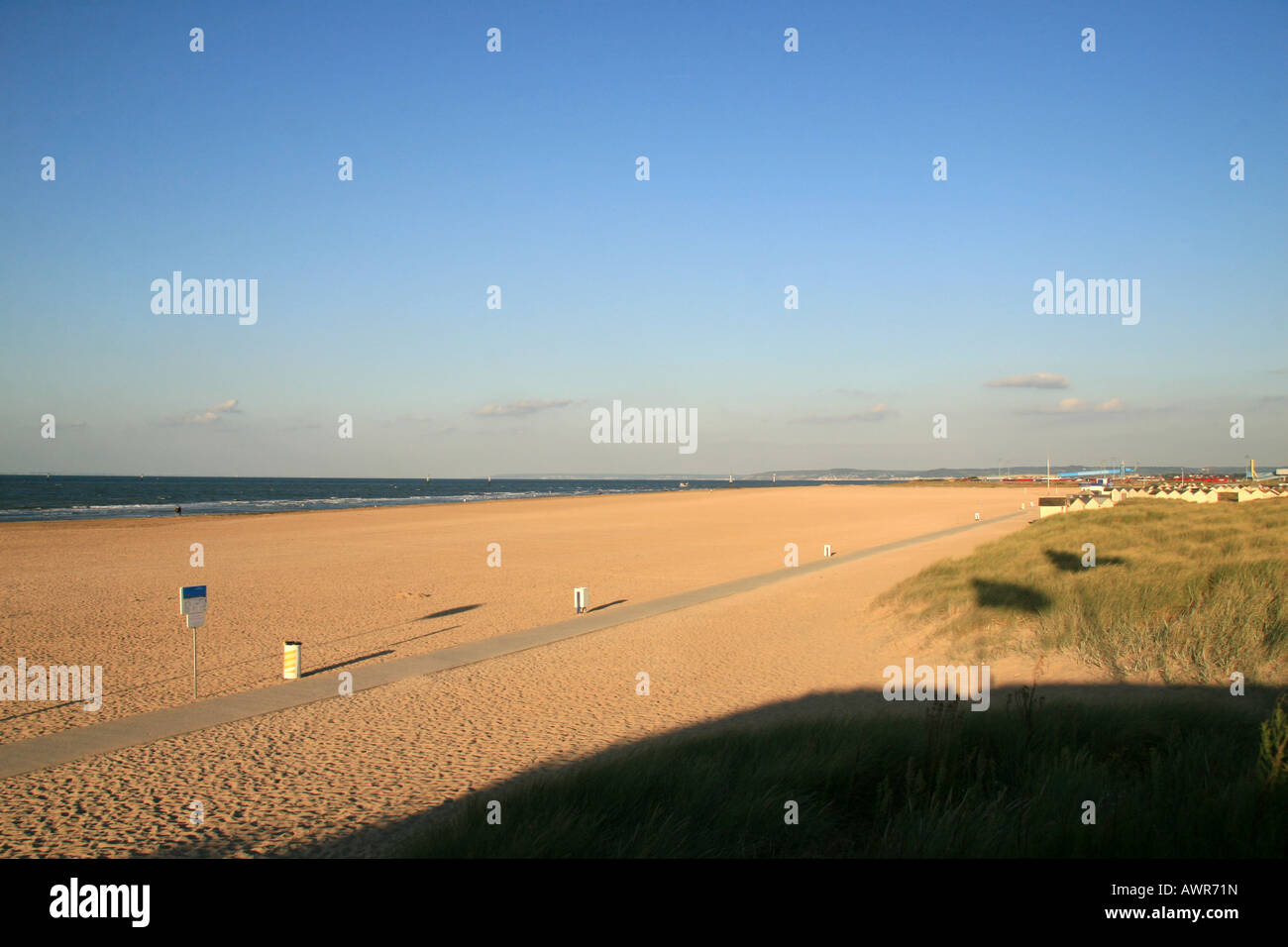 On sword beach on d day hi-res stock photography and images - Alamy