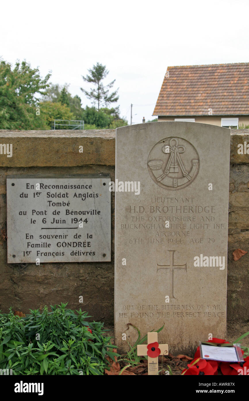 The grave of Lt Den Brotheridge, Ranville Churchyard, Ranville ...