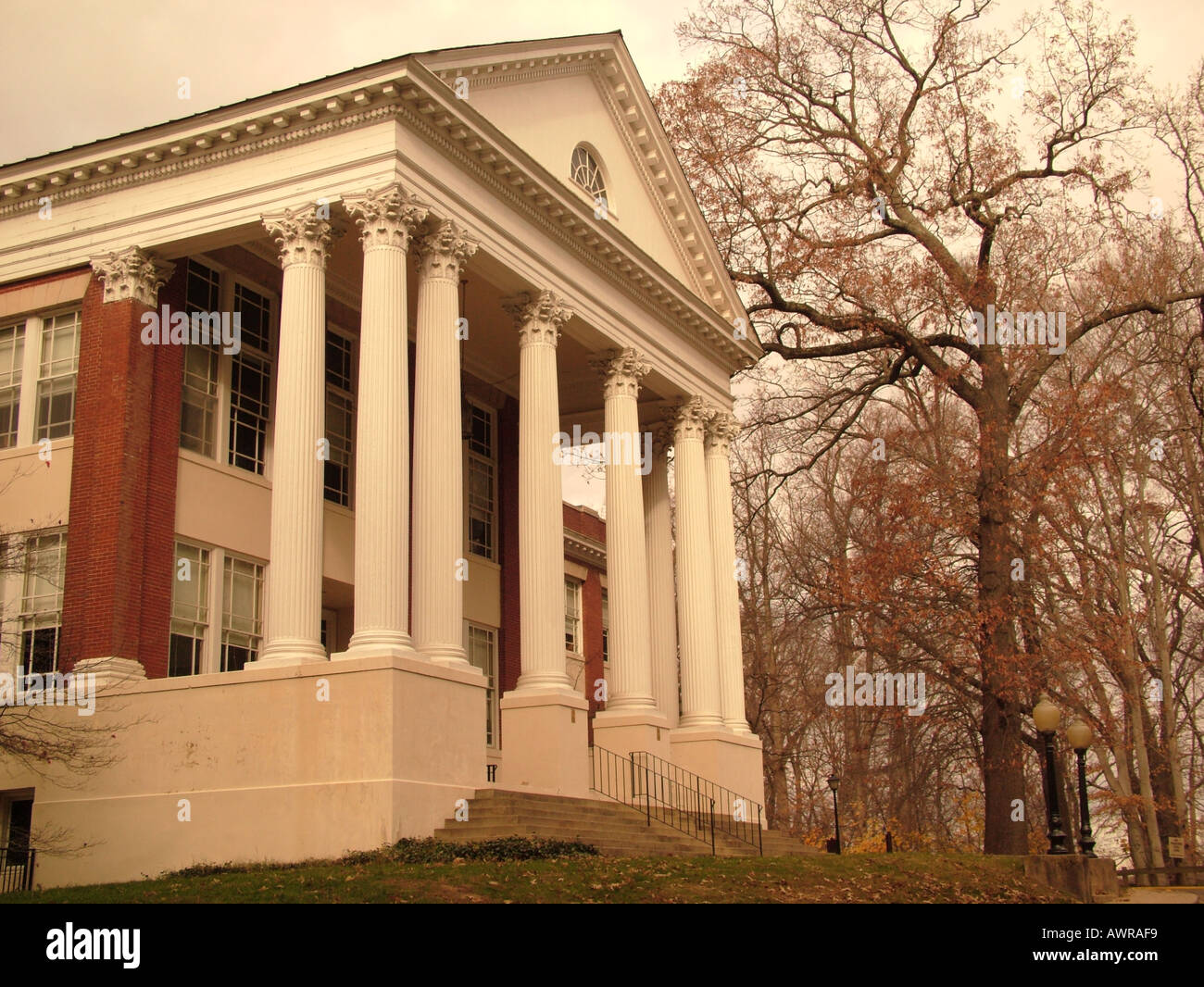 Fredericksburg city hall hi-res stock photography and images - Alamy