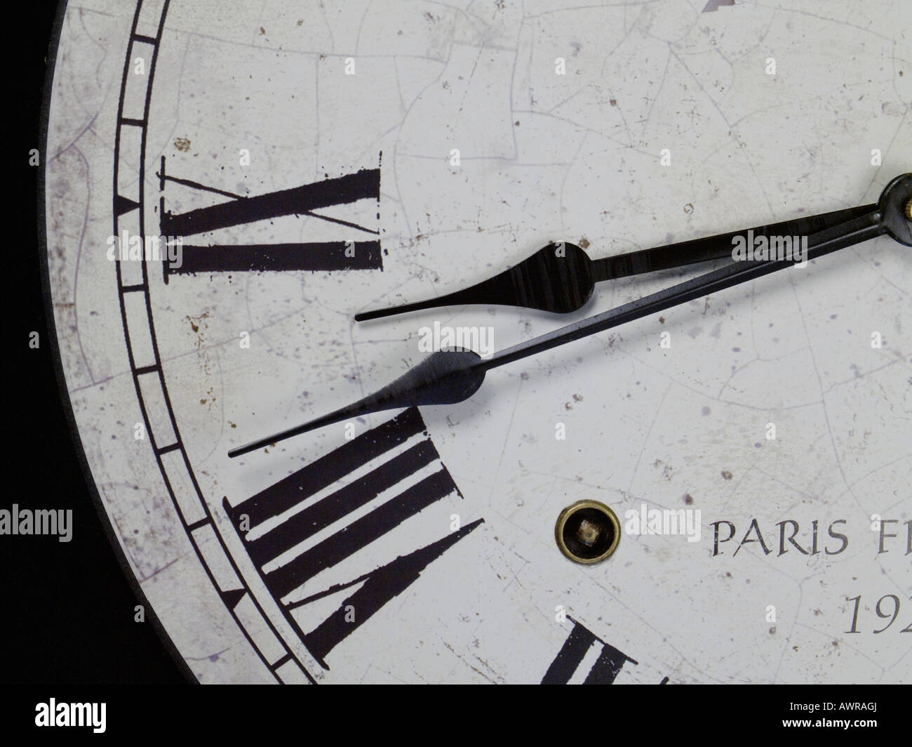 Five past eight clock hi-res stock photography and images - Alamy