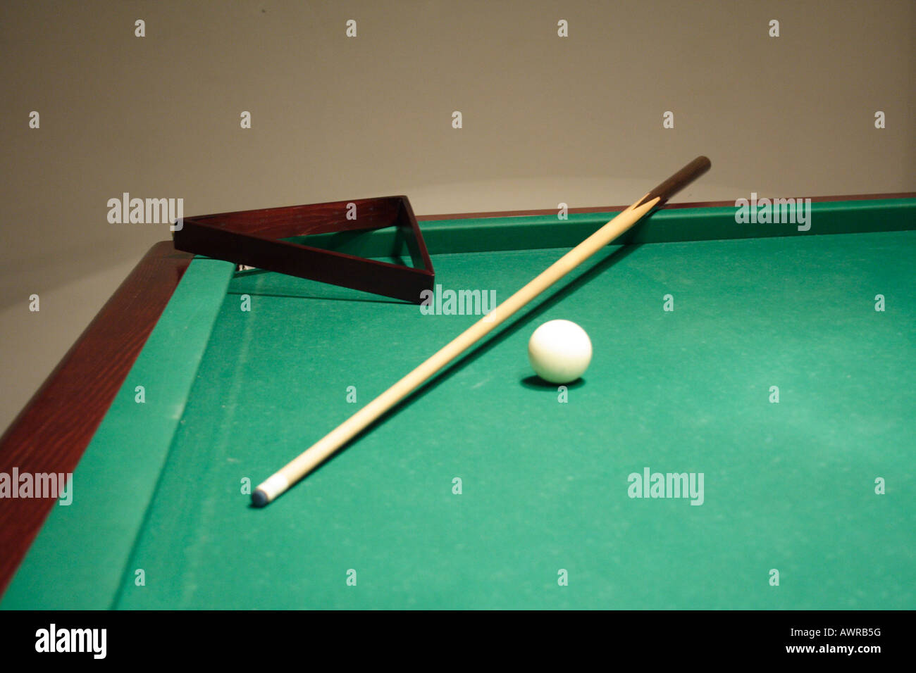 Billiards push hi-res stock photography and images - Alamy