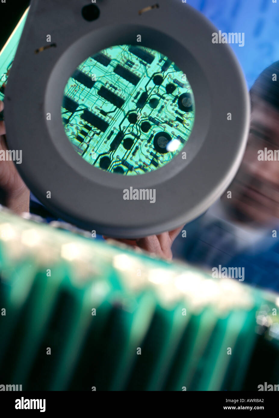 Magnified view hi-res stock photography and images - Alamy
