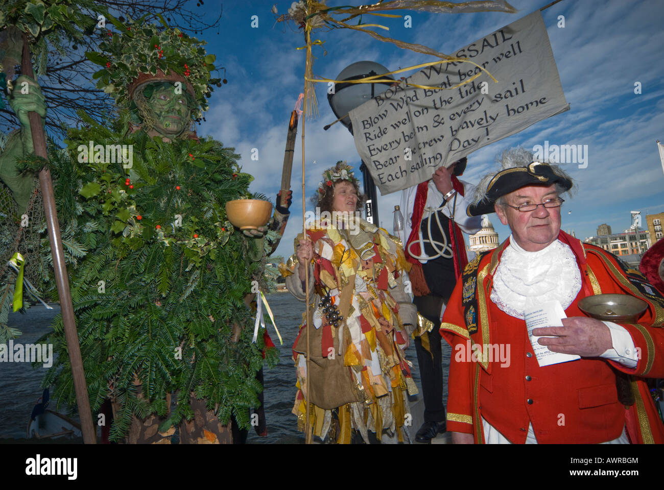 Mummers and London Town Crier wassail the boat at The Lions Part ...