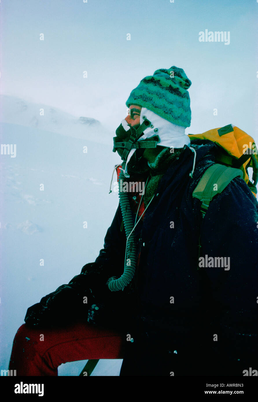 Mountaineer everest oxygen hi-res stock photography and images - Alamy