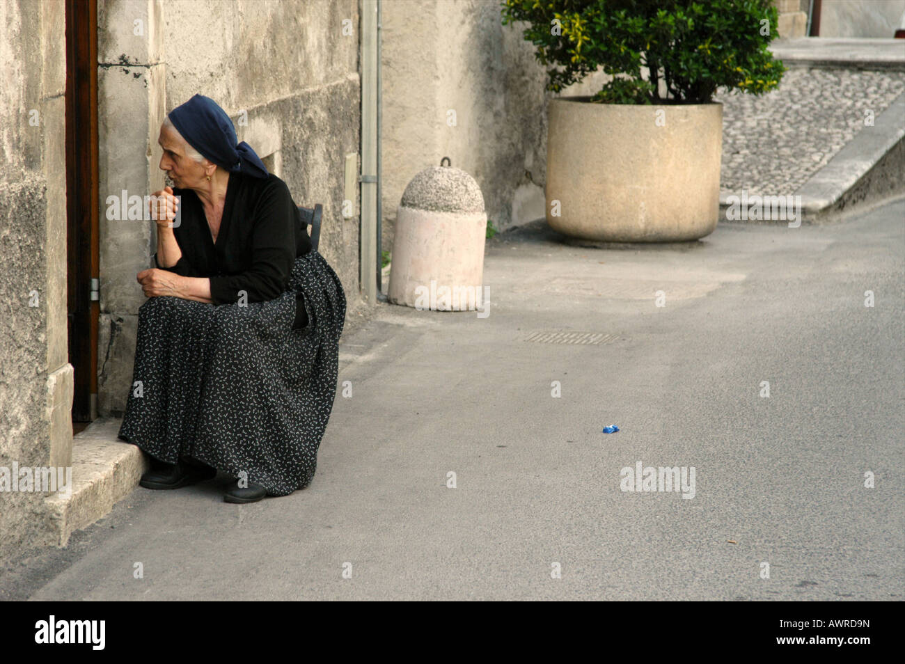 Italy abruzzo scanno house hi-res stock photography and images - Alamy