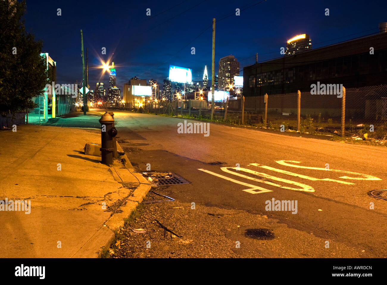 Queens background hi-res stock photography and images - Alamy