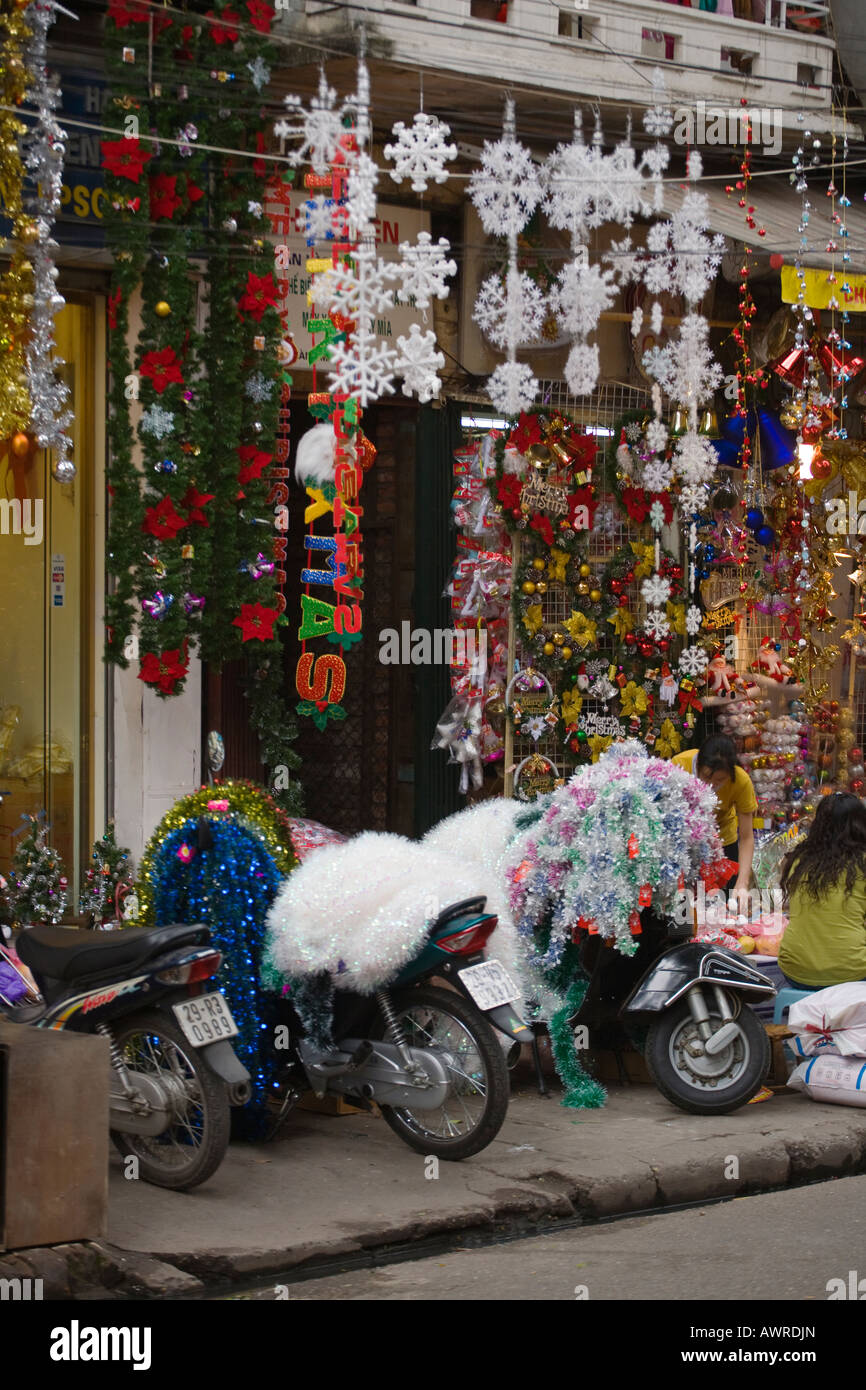 Christmas in vietnam hi-res stock photography and images - Alamy